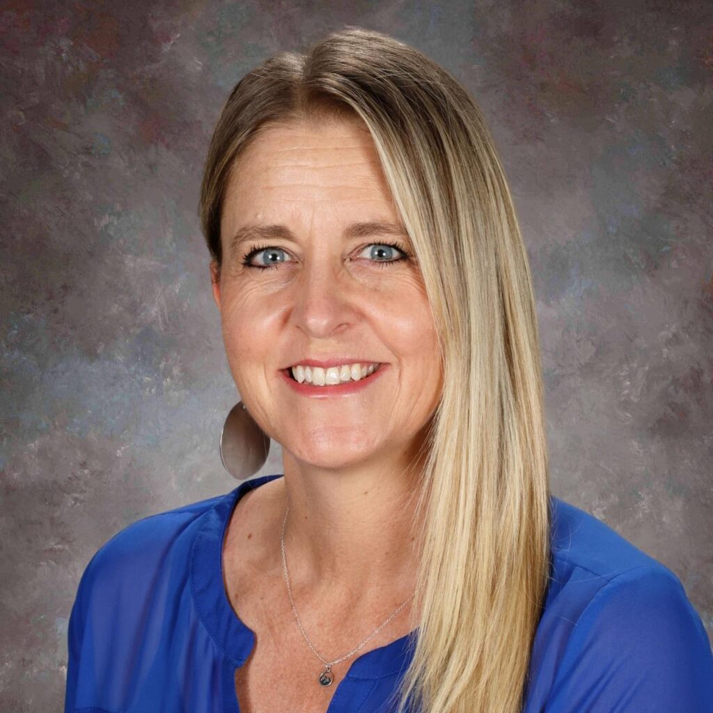 Laura Loomis – Niwot High School